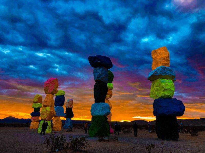 Las Vegas: Mojave Desert, 7 Magic Mountains, Vegas Sign Tour - What to Expect on the Tour