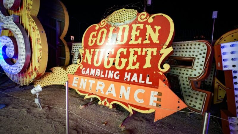 Las Vegas: Night Helicopter Flight and Neon Museum Tour - An In-Depth Look at the Tour Experience