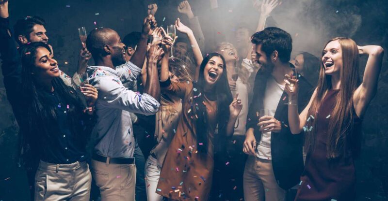 Las Vegas: Party Bus Nightlife Guided Tour - The Itinerary: What Does the Night Look Like?