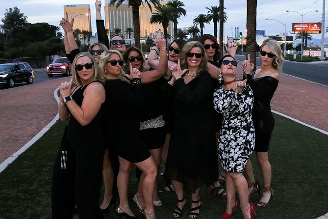 Las Vegas Photo Tour by Luxurious Vehicle - The Final Word: A Stylish Way to Capture Vegas
