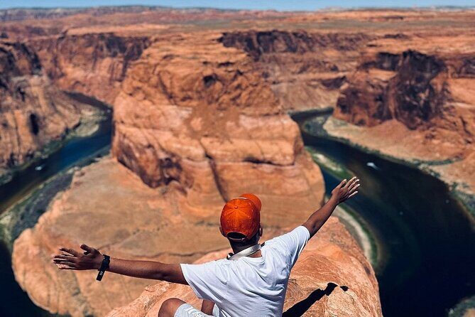 Las Vegas Private Tour: Antelope Canyon & Horseshoe Bend(6 seats) - A Deep Dive into the Experience: What You Can Expect