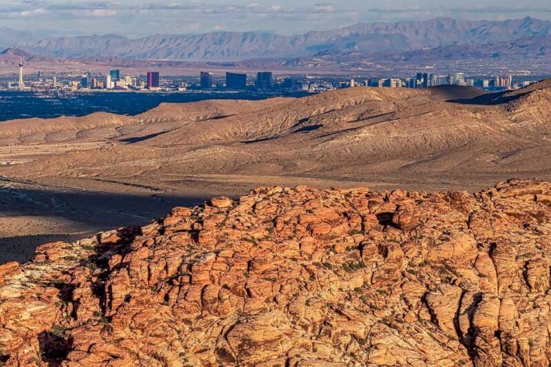 Las Vegas: Red Rock Canyon Helicopter Landing Tour - The Champagne and Privacy