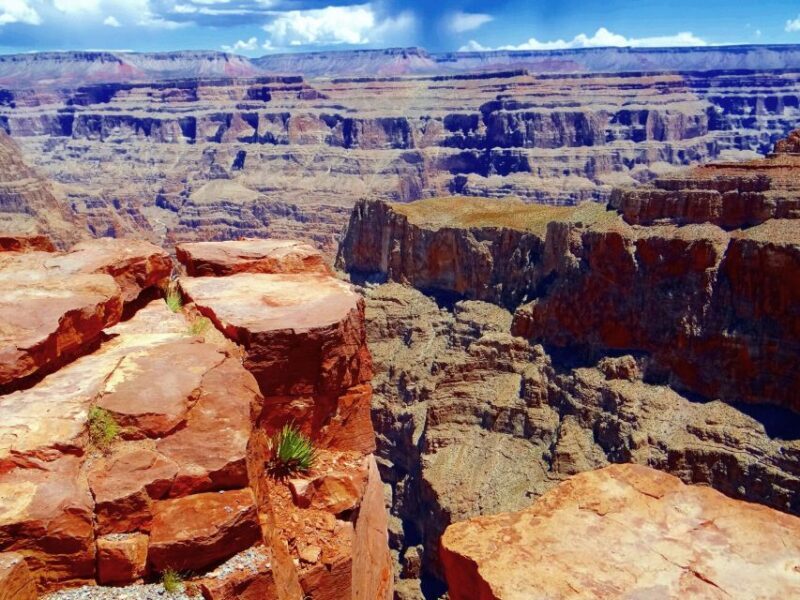 Las Vegas: Small-Group Grand Canyon Skywalk, Hoover Dam Tour - Lunch Break & Guano Point: Tucking Into the Canyon