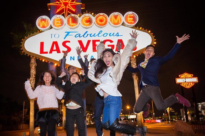Las Vegas Strip by Super Stretch Limo with Personal Photographer - Why This Tour Is a Great Fit