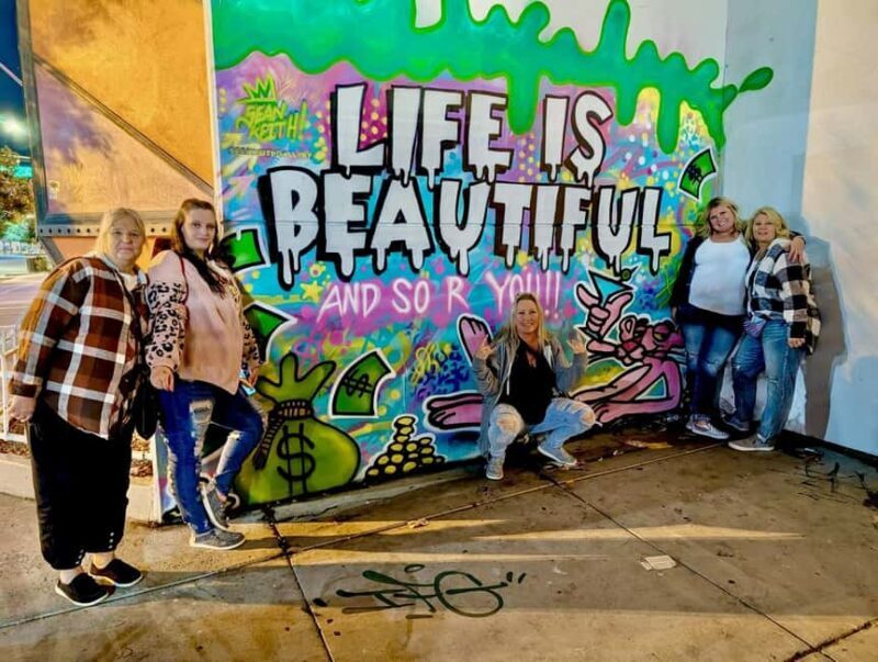 Las Vegas Strip Limo Tour with Meal & Drinks on Fremont - Key Points