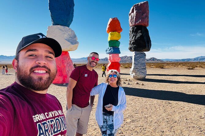Las Vegas Tour to Grand Canyon, Hoover Dam & 7 Magic Mountains - FAQ