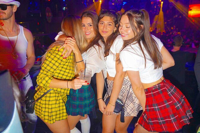 Las Vegas : Ultimate Party Pass with Free Drinks & Party Bus - Who Is This Tour For?