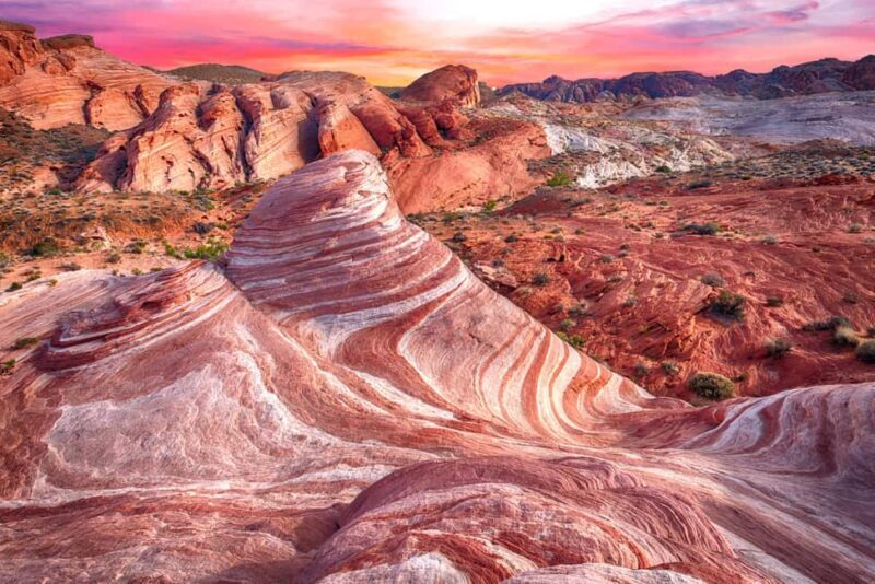 Las Vegas: Valley of Fire State Park Guided Tour - The Practical Side: Transportation, Duration, and Accessibility