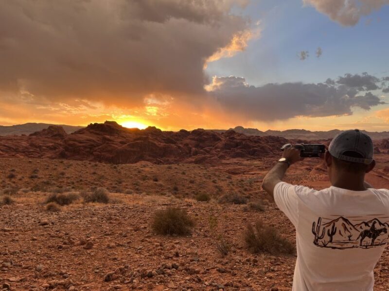 Las Vegas: Valley of Fire Sunset Tour with Hotel Transfers - Discovering the Valley of Fire Sunset Tour from Las Vegas