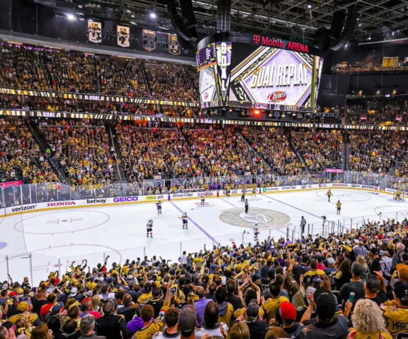 Las Vegas: Vegas Golden Knights - NHL Tickets - A Closer Look at the Experience