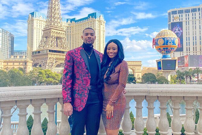 Las Vegas Walking Tour with Photo Taking - Authentic Traveler Insights