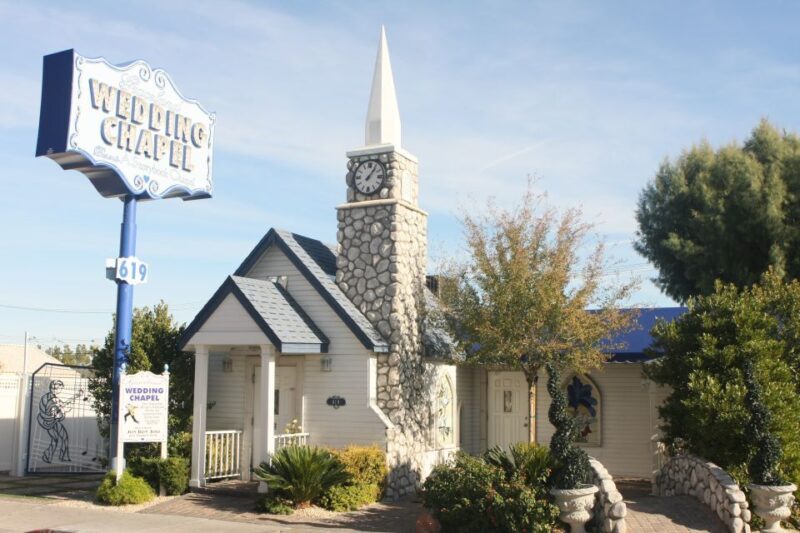 Las Vegas: Wedding or Vow Renewal at Graceland Chapel - Who Should Consider This?