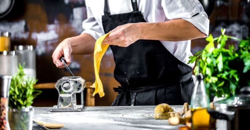 Lasagna Cooking class + Lunch - The Value and Price