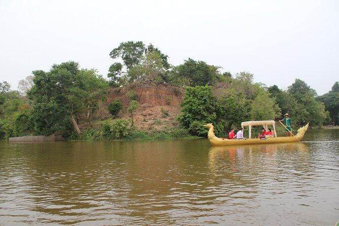 Late afternoon Angkor Gondola Tour with champagne and canapés - What to Expect from the Experience