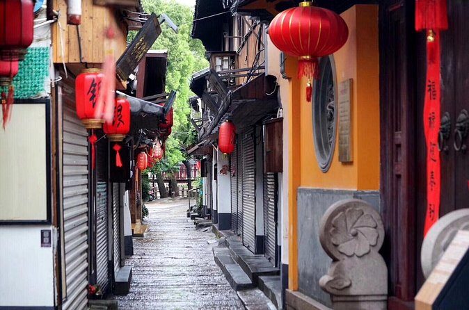 Late afternoon visiting Zhujiajiao with dinner - Authenticity and Real Experiences