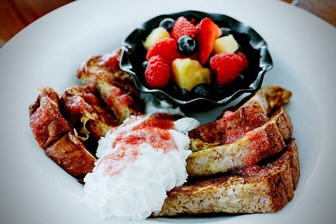 Late Breakfast Cruise in Honolulu - The Reality: Expect the Good and the Not-So-Good