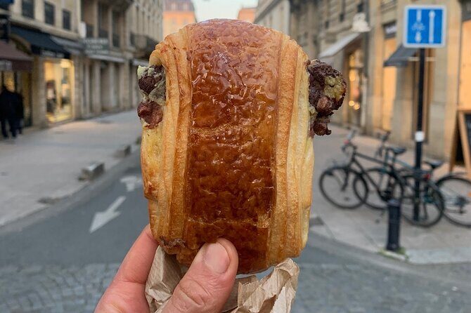 Latin Quarter Pastries & Chocolate Food Tasting Tour - Key Points