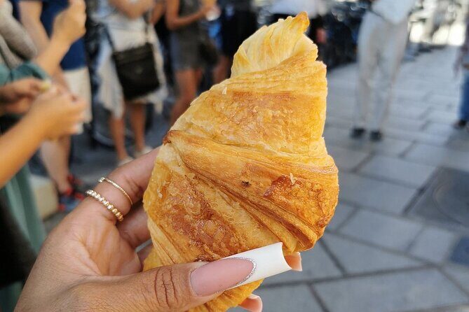 Latin Quarter Pastries & Chocolate Food Tasting Tour - What Past Guests Say