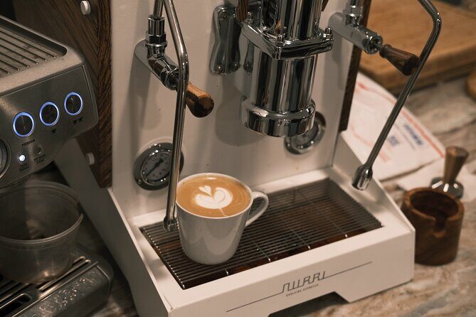 Latte Art Teaching with the Powerful Nurri Espresso - Introduction: Is This the Coffee Experience for You?
