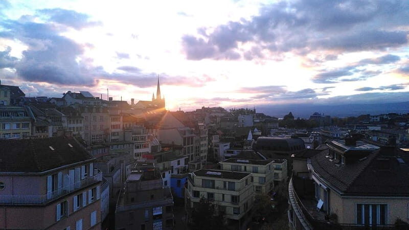 Lausanne: Cultural and Historical Guided Walking Tour - Exploring Lausanne on Foot: An Authentic Perspective