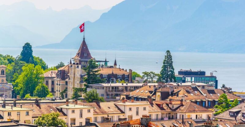 Lausanne: Private custom tour with a local guide - The Tour Experience: What to Expect