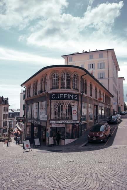Lausanne: Walking Tour with Chocolate Tastings & Metro - Key Points