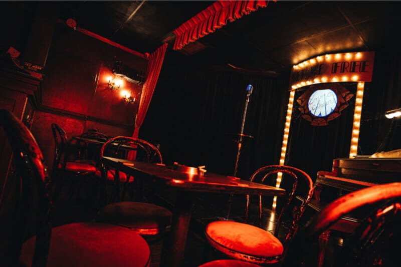 Laval: Piccadilly Cabaret Revisited Escape Game - Who Will Love the Piccadilly Cabaret Revisited?