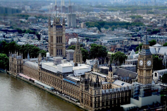 Layover Tour of London from LHR Executive Luxurious Vehicle Private Tour 6 hour - FAQs