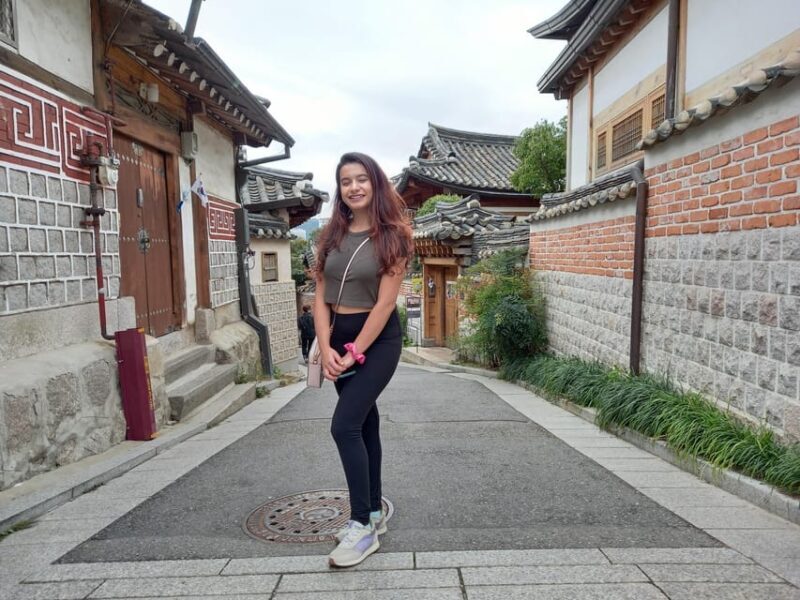 Layover tour to Gyeongbokgung-Folk Museum-Bukchon-Insadong - Who Should Consider This Tour?