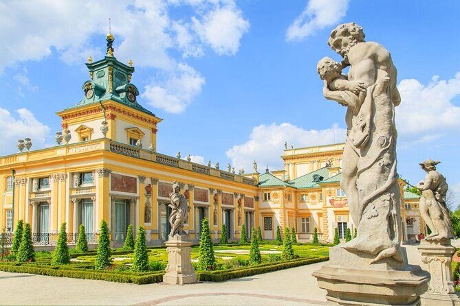 Lazienki Park + Museum of King Jan III's Palace at Wilanow:Small group /Pick-up/ - Key Points