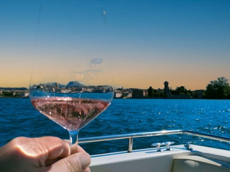 Lazise: Sunset Cruise with Wine aperitif on lake Garda - Key Points