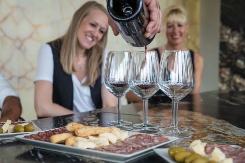 Lazise: Vineyard Tour and Organic Wine Tasting - FAQ