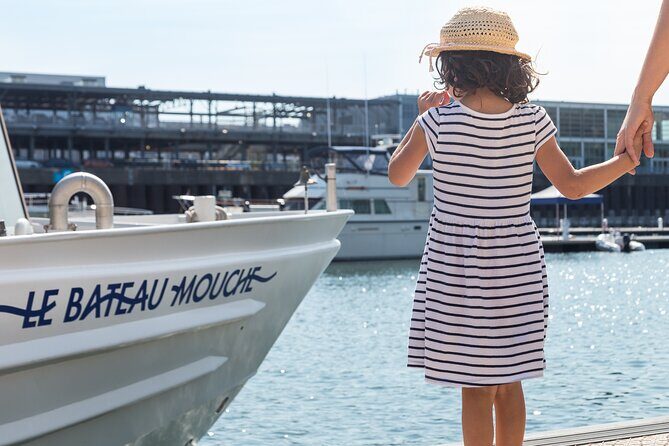 Le Bateau-Mouche Sightseeing Cruise in Montreal - Exploring Montreal from the Water: What to Expect