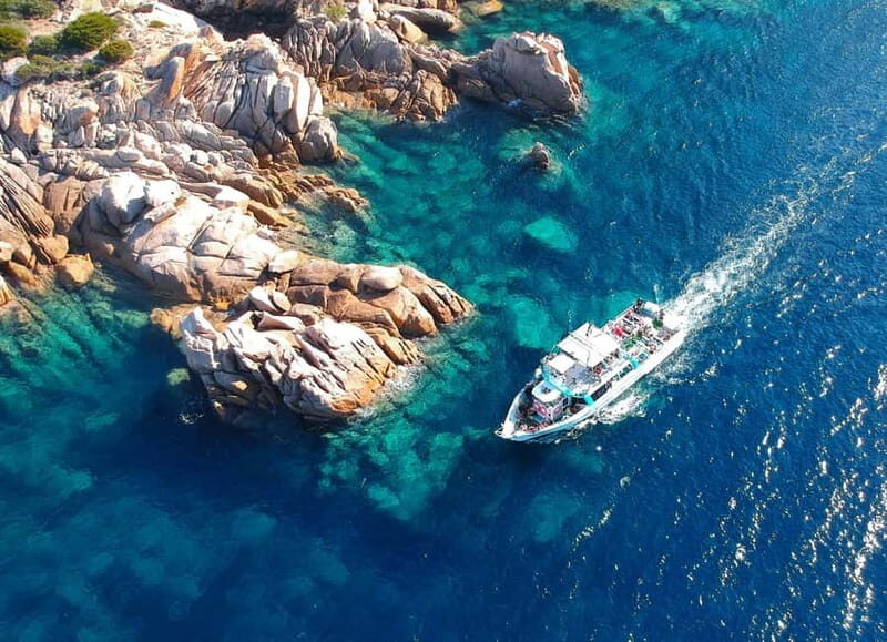 Le grand tour en bateau avec vision sous-marine et baignade - The Sum Up