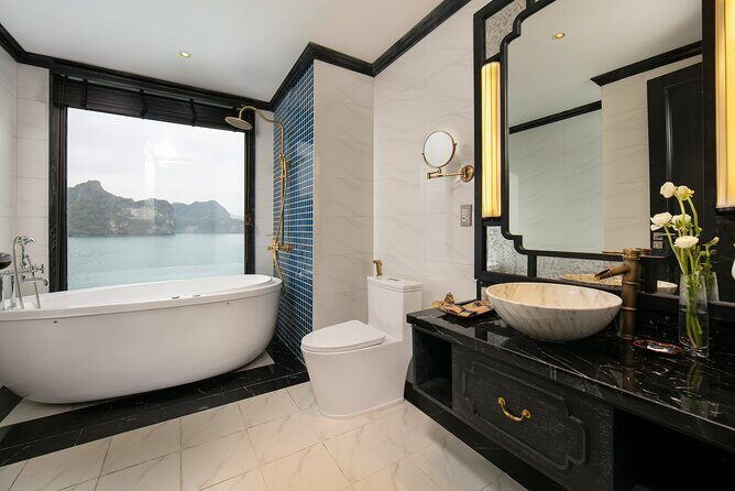 Le Journey Luxury Cruise 5 Star Lan Ha Bay - All Inclusive 2D1N - Detailed Breakdown of the Itinerary