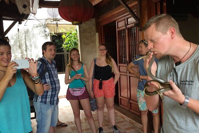 Le Mat Snake Village Tour With Snake Tasting - What Travelers Say