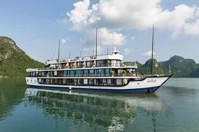 Le Theatre Cruise - Wonder on Ha Long & Lan Ha Bay 2 Days Tour - FAQs