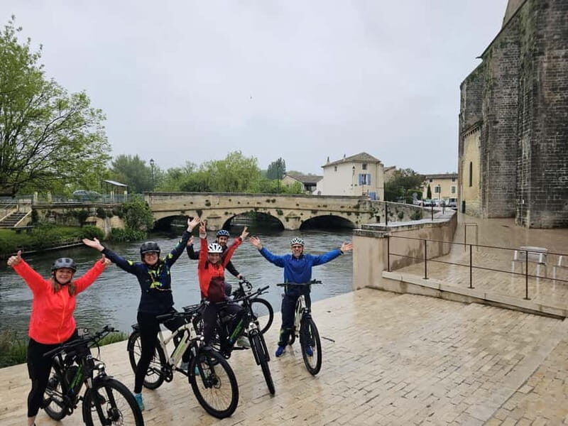 Le Thor, Châteauneuf De Gadagne, St-Saturnin Les Avignon by electric bike - The Experience at a Glance