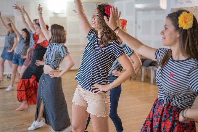Learn Flamenco in 90 minutes - Gift flower - Key Points