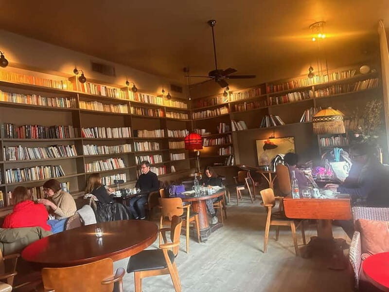 Learn French over a Parisian snack a few steps from the Louvre - A Closer Look at the Experience
