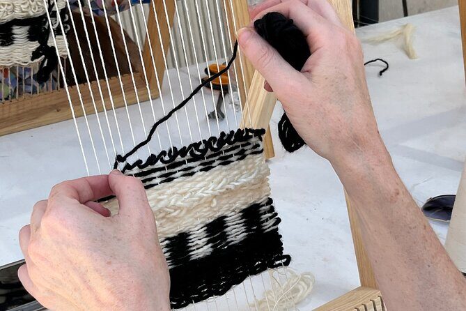 Learn how to weave with natural fibers in San Miguel de Allende - A Practical Dive into the Weaving Experience