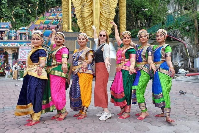 Learn Malaysian Traditional Dance and Costume Tour - Why This Tour Might Be Perfect for You