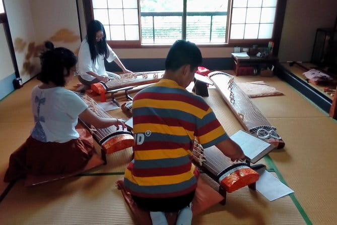 Learn the traditional instrument Koto - FAQs