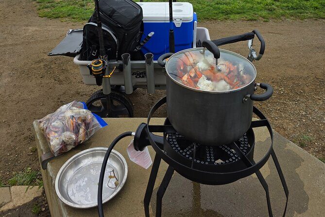 Learn to Catch and Cook Crab under Golden Gate Bridge SF - Who Will Love This Tour?