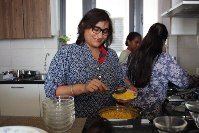 Learn to Cook Authentic Indian Food in a Local Home Kitchen in Gurgaon - The Review from Past Participants