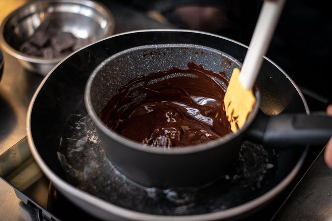 Learn To Make Gelato in an Authentic Gelateria of Rome - An In-Depth Look at the Experience