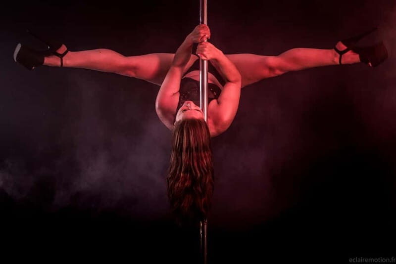 Learn to Pole Dance in Paris - An In-Depth Look at the Paris Pole Dance Experience