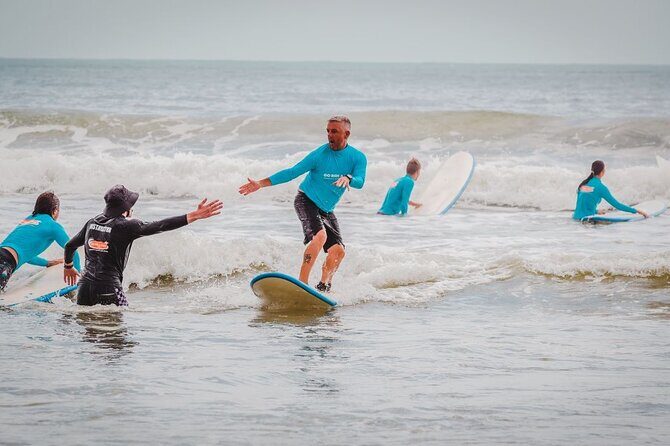 Learn to Surf at Noosa on the Sunshine Coast - A Typical Day on the Water: The Itinerary