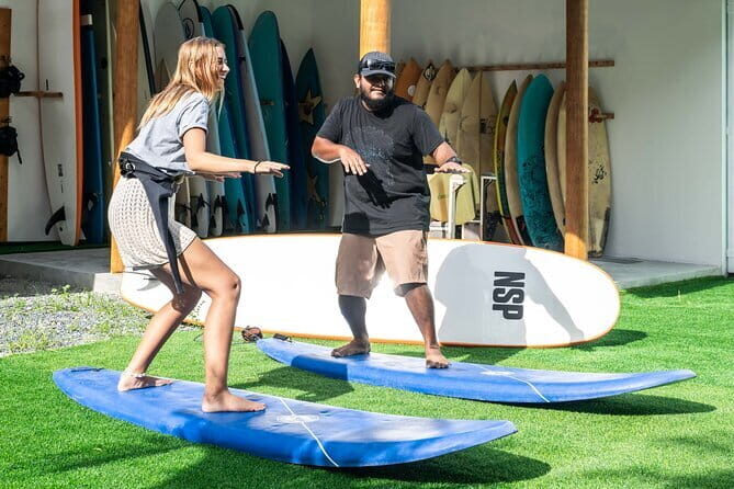 Learn to surf with Fuvahmulah Surf School - Introduction: Surfing in Fuvahmulah with Fuvahmulah Surf School
