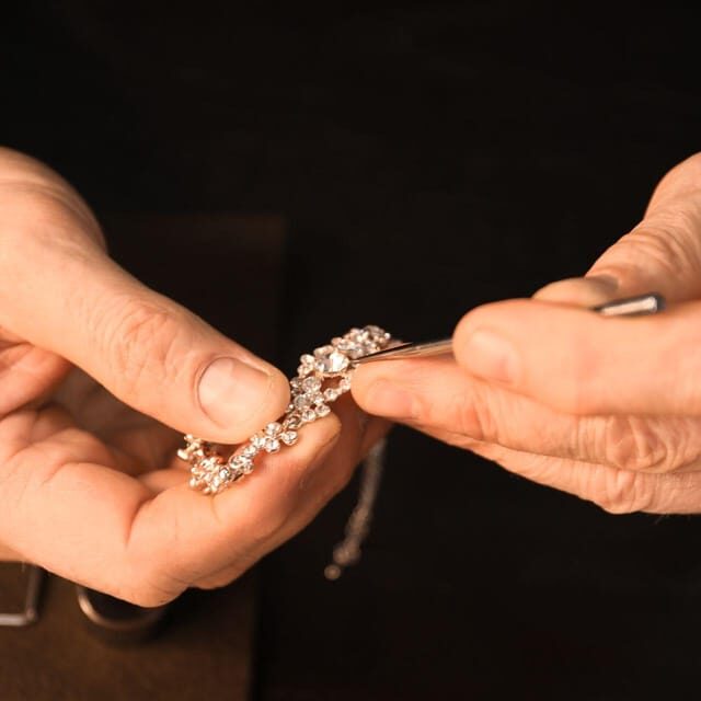 Leather and Passion: A Tour of Florentine Craftsmanship - A Taste of Florence’s Artistic Pulse